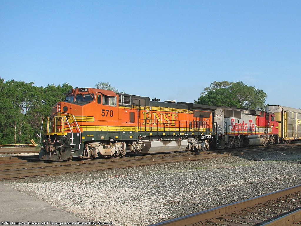 BNSF 570
